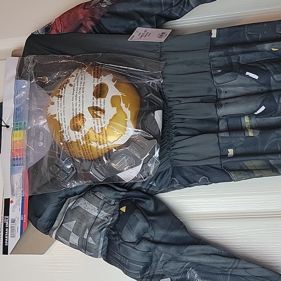 Halo | Costumes | Halo Spartan Emile Boys Muscle Light Up Costume ...